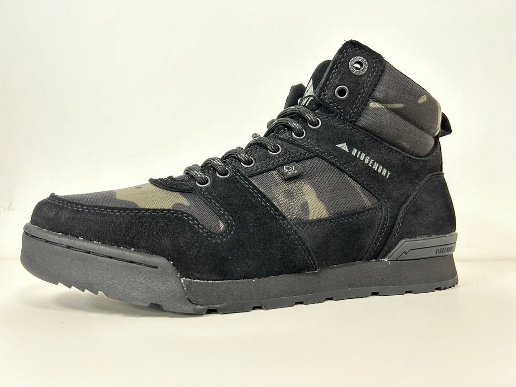EVO FOOTWEAR – FIREBIRD SKYDIVING